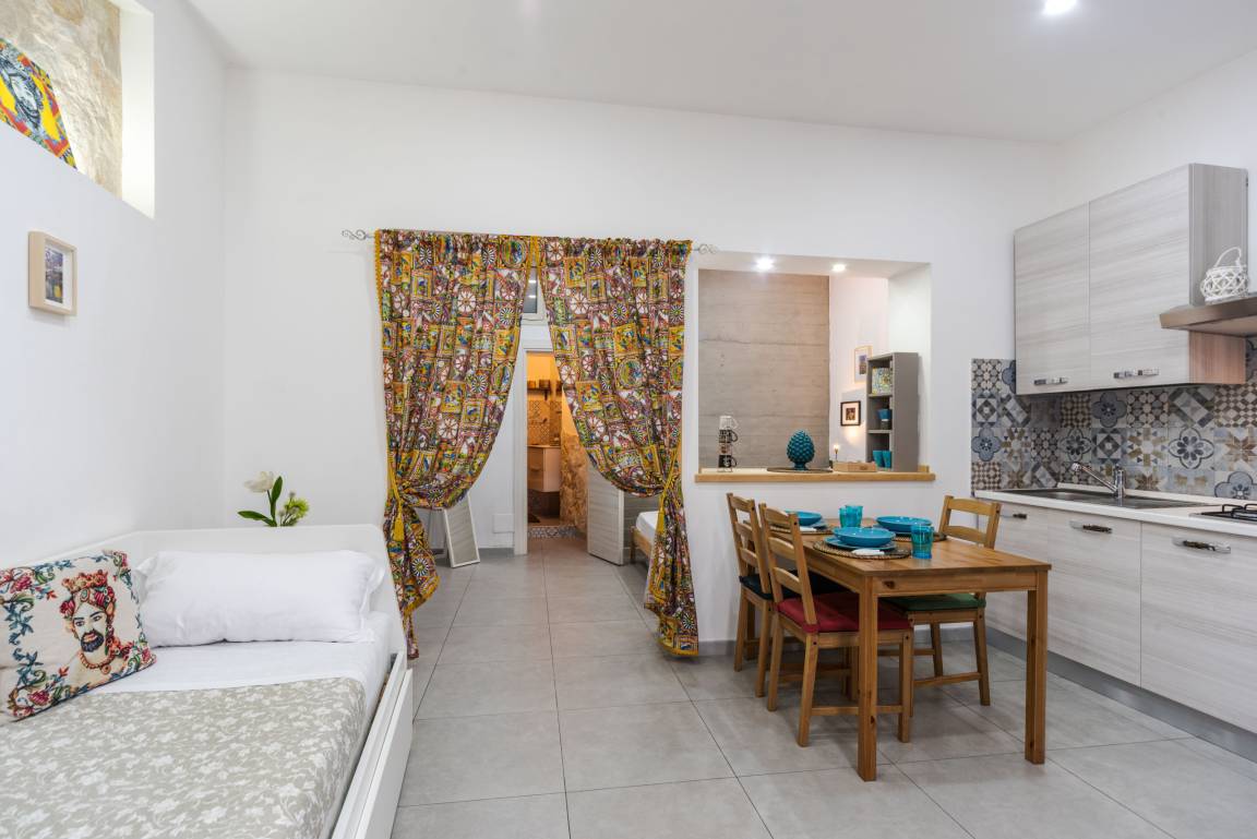 53 M² Apartment ∙ 1 Bedroom ∙ 3 Guests - Catania