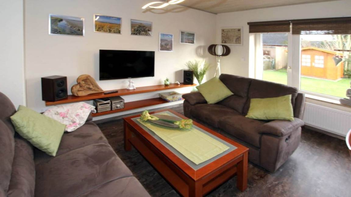 70 M² Ferienhaus ∙ 2 Schlafzimmer ∙ 5 Gäste - Langeoog