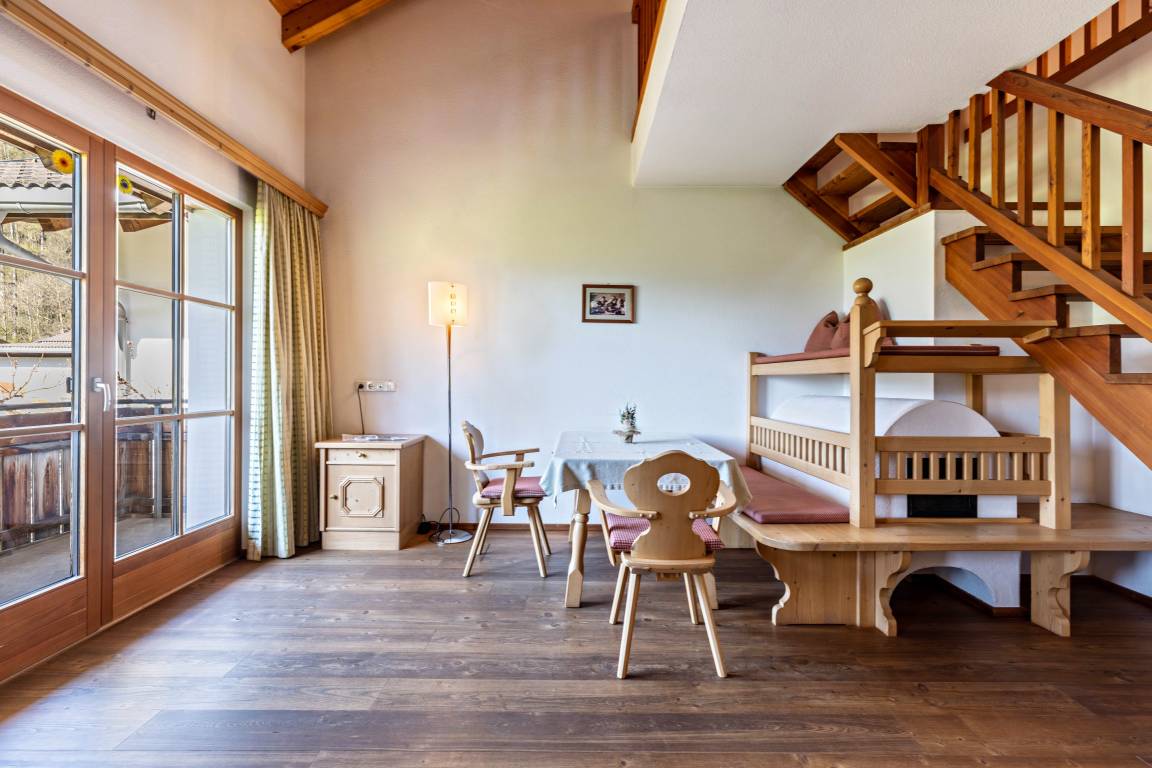 60 M² Ferienwohnung ∙ 1 Schlafzimmer ∙ 6 Gäste - Sand in Taufers