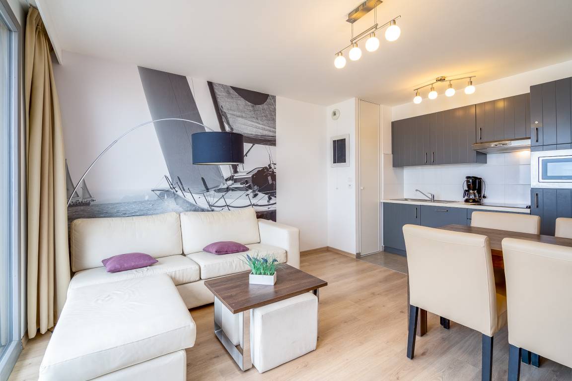 Bungalow ∙ 2 Bedrooms ∙ 6 Guests - De Panne