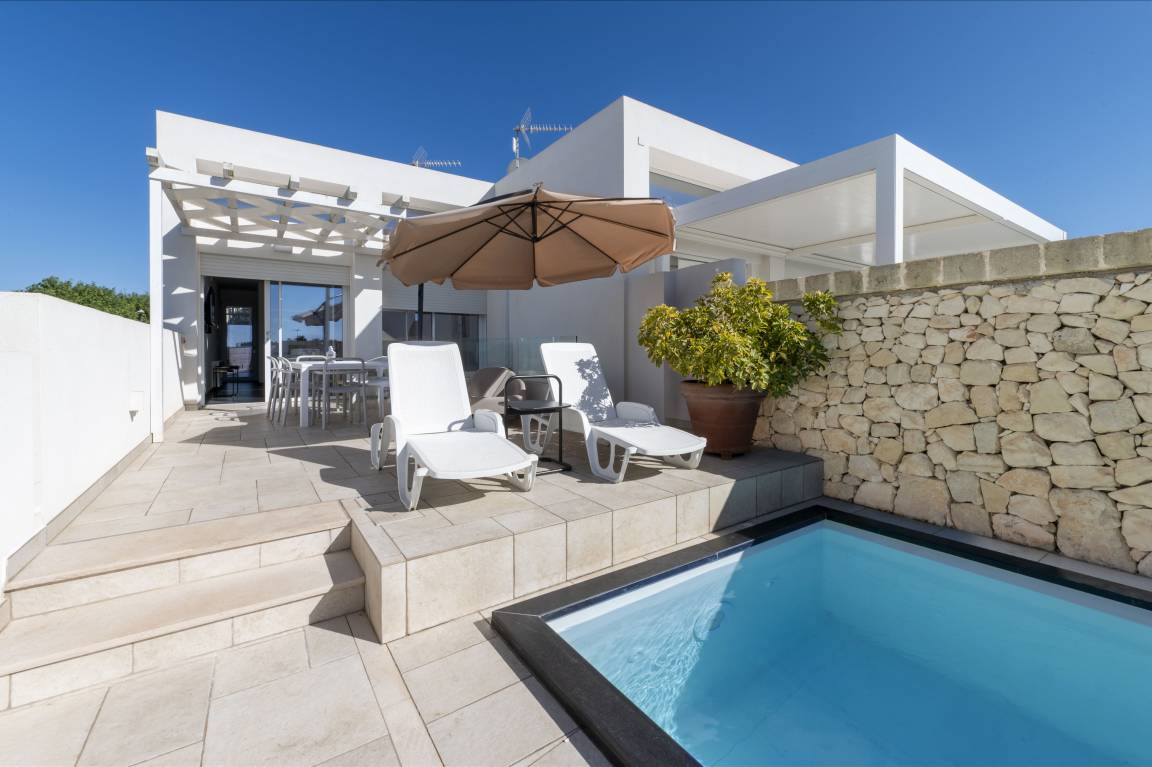 90 M² Villa ∙ 2 Bedrooms ∙ 4 Guests - Otranto