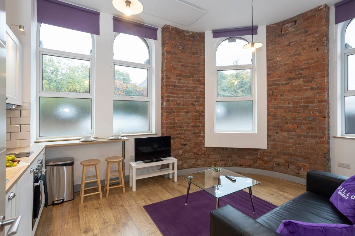 Apartment ∙ 1 Bedroom ∙ 2 Guests - Piccadilly Station - Manchester