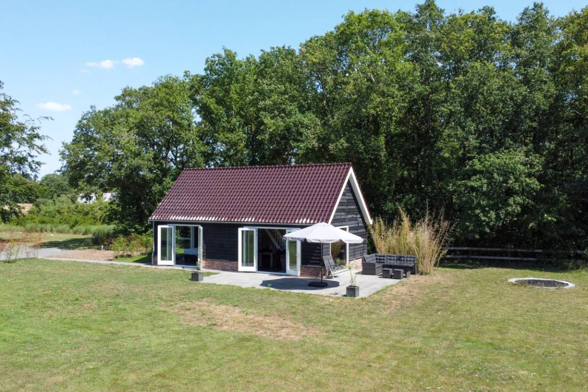 60 M² Huis ∙ 2 Slaapkamers ∙ 4 Gasten - Steenwijk