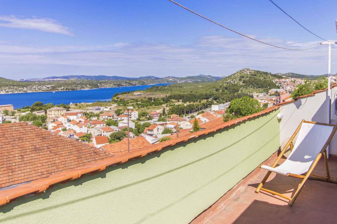 60 M² Casa ∙ 2 Camere Da Letto ∙ 4 Ospiti - Sebenico
