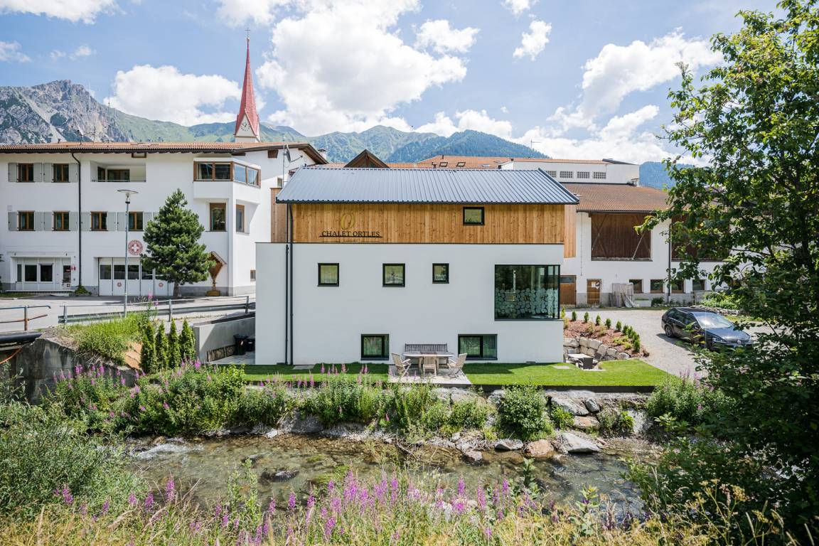 250 M² Chalet ∙ 4 Schlafzimmer ∙ 10 Gäste - Reschen am See