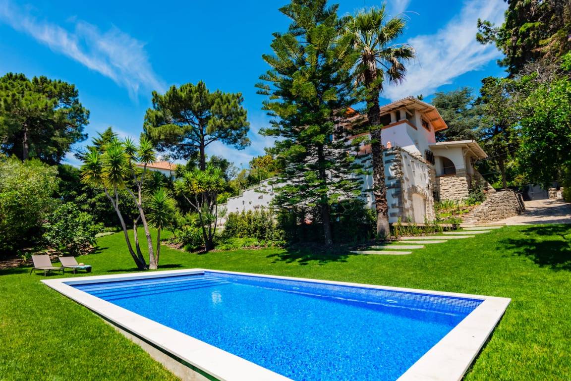 560 평방 미터 주택 ∙ 침실 5개 ∙ 게스트 8명 - 카스카이스