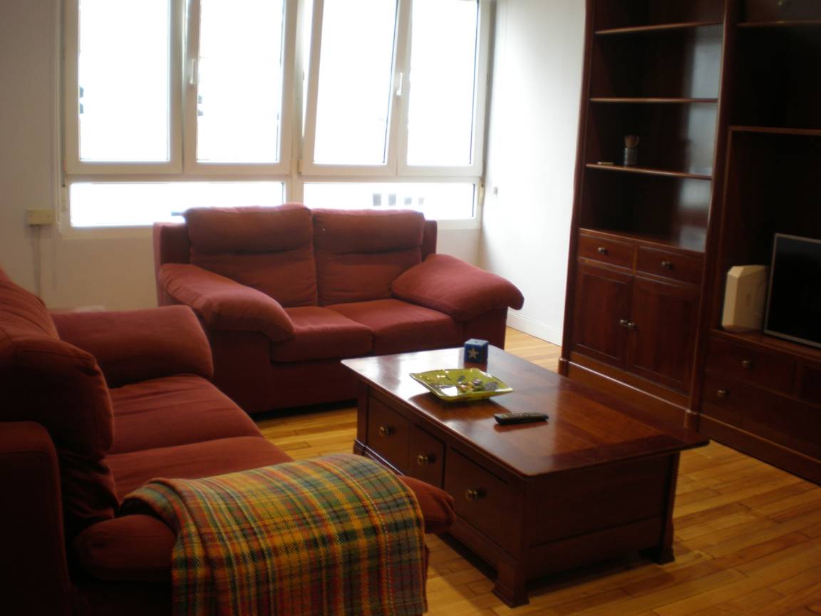 110 M² Apartment ∙ 4 Bedrooms ∙ 8 Guests - Santander, Spain