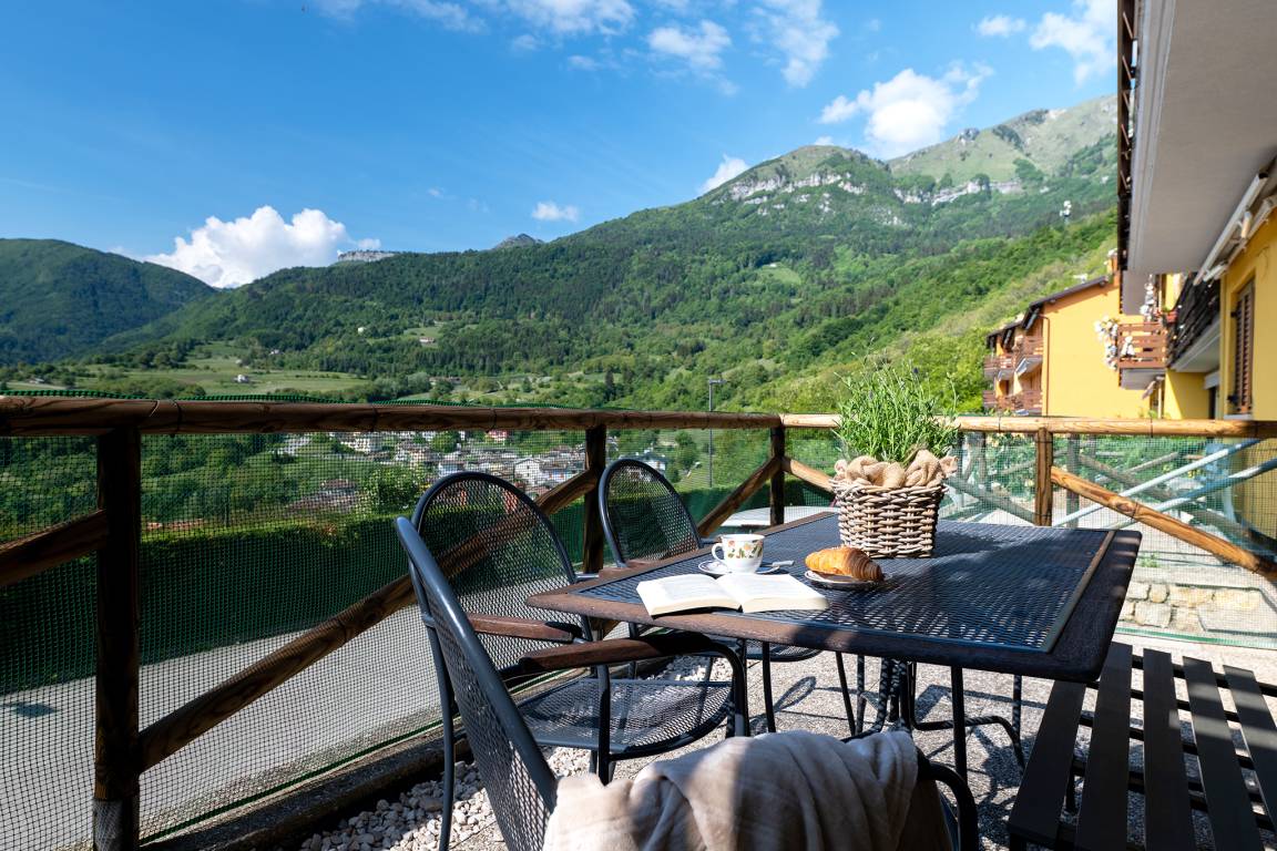 64 M² Appartamento Vacanza ∙ 2 Camere Da Letto ∙ 4 Ospiti - Brentonico
