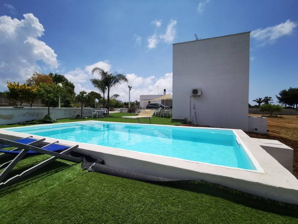 90 M² Villa Vacanza ∙ 2 Camere Da Letto ∙ 5 Ospiti - Torre San Giovanni