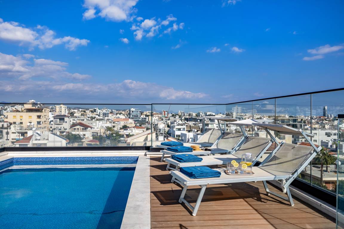 95 M² Apartamento ∙ 3 Habitaciones ∙ 6 Huéspedes - Limassol