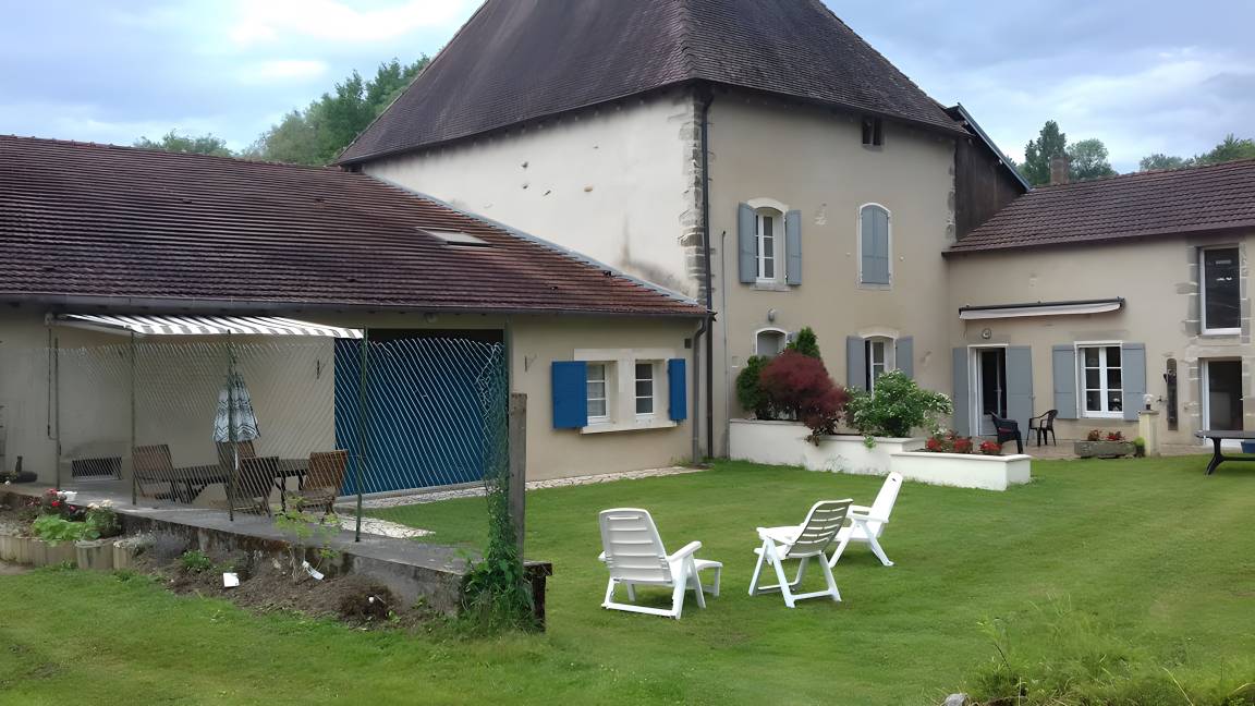 110 M² Cottage ∙ 2 Bedrooms ∙ 5 Guests - Lorraine
