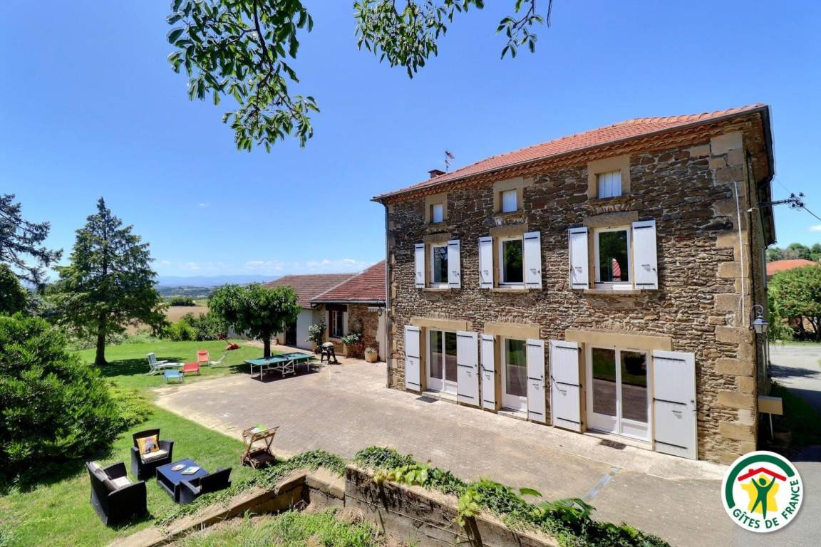 155 M² Gîte ∙ 5 Chambres ∙ 12 Personnes - Hauterives