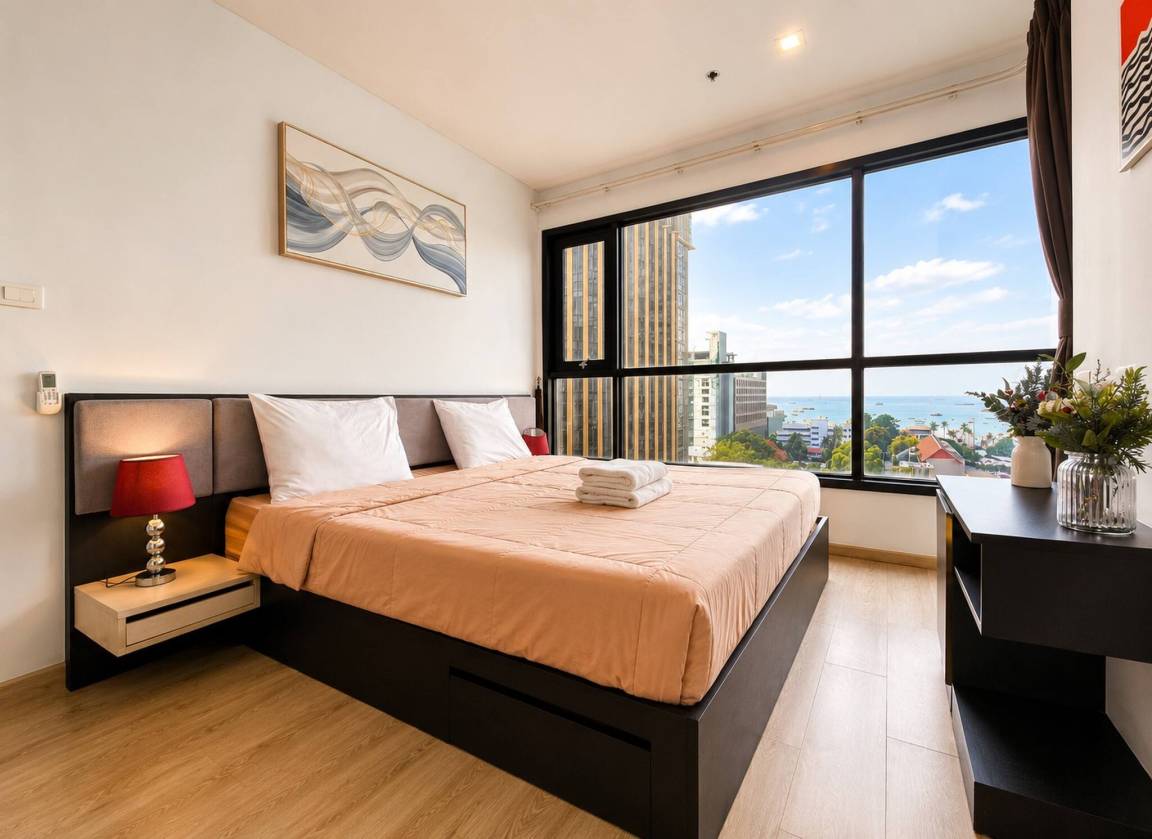 70 M² Huoneisto ∙ 2 Makuuhuonetta ∙ 5 Vierasta - Pattaya
