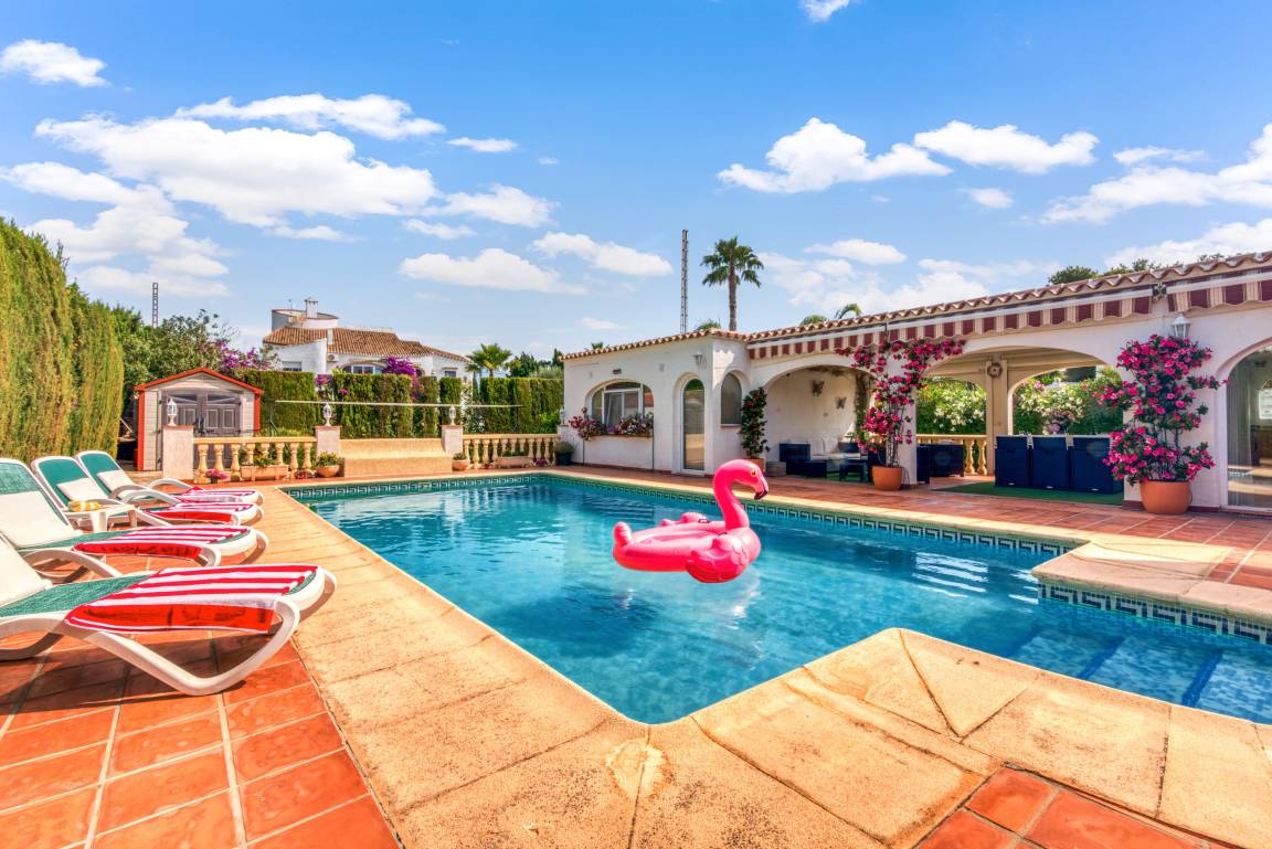 130 M² Villa ∙ 3 Chambres ∙ 6 Personnes - Moraira