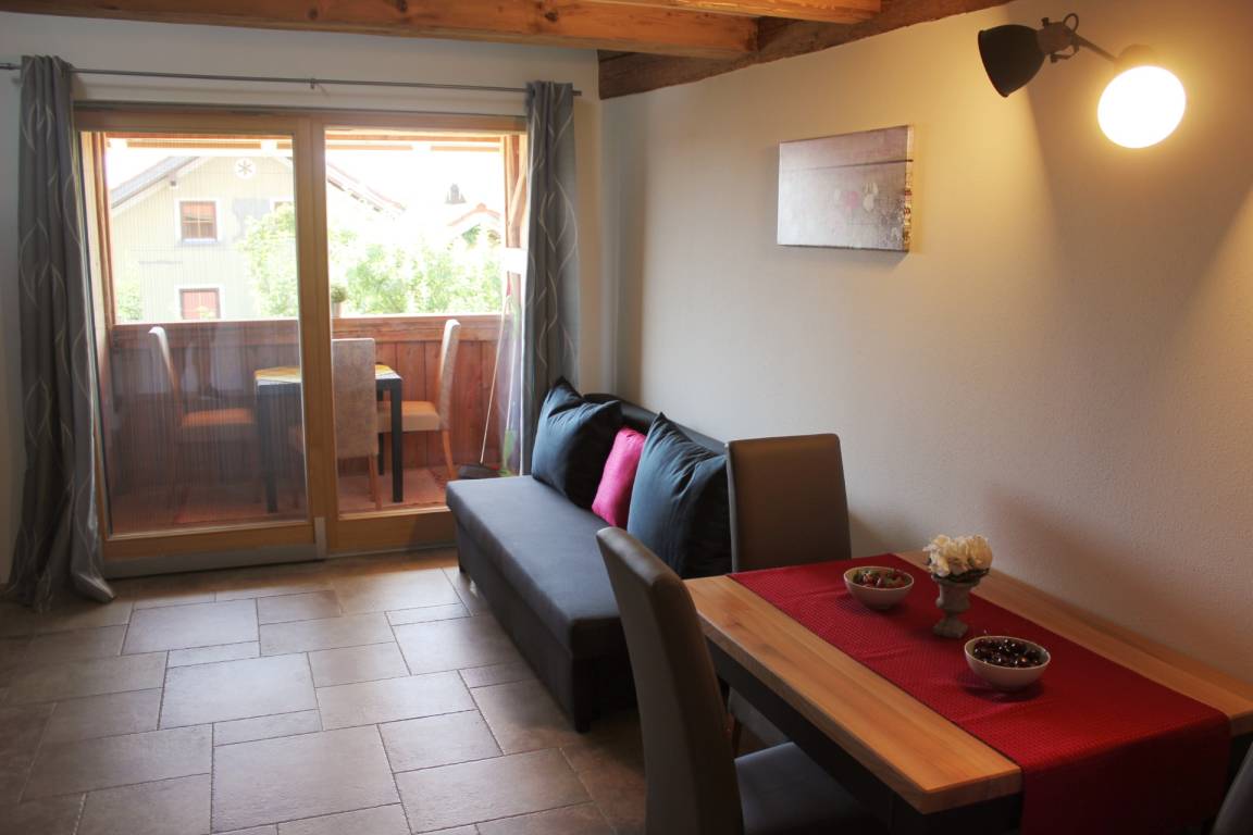 44 M² Ferienwohnung ∙ 2 Gäste - Waging am See