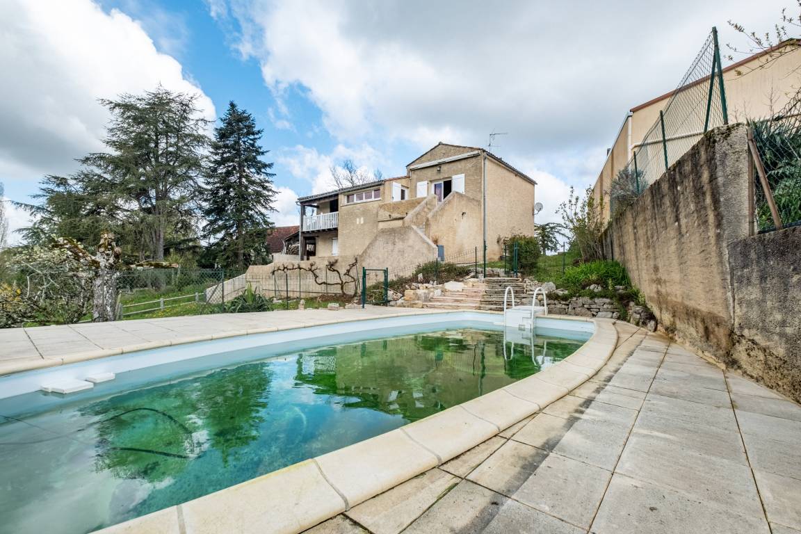 150 M² Maison De Vacances ∙ 3 Chambres ∙ 7 Personnes - Gramat
