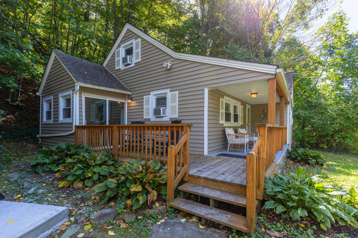 House ∙ 3 Bedrooms ∙ 7 Guests - Banner Elk, NC