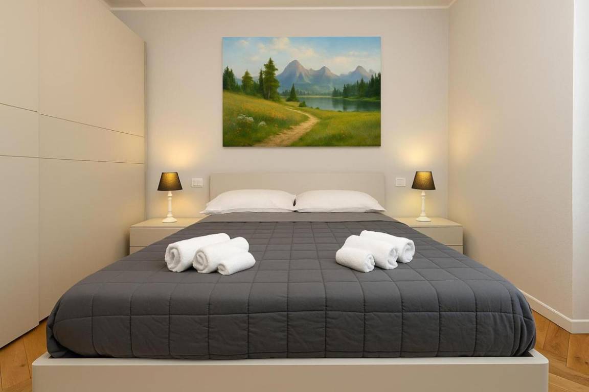 80 M² Appartement ∙ 2 Chambres ∙ 5 Personnes - Salò