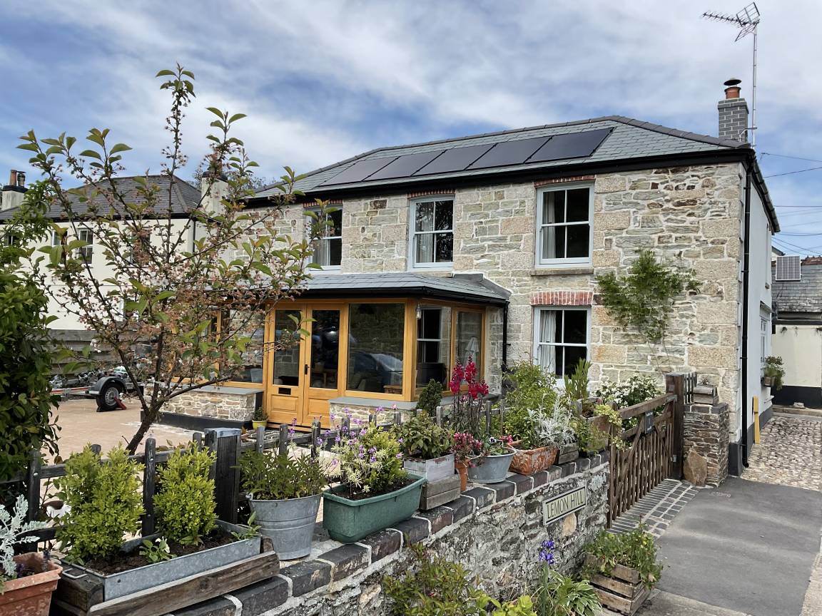 Cottage ∙ 4 Bedrooms ∙ 8 Guests - Falmouth