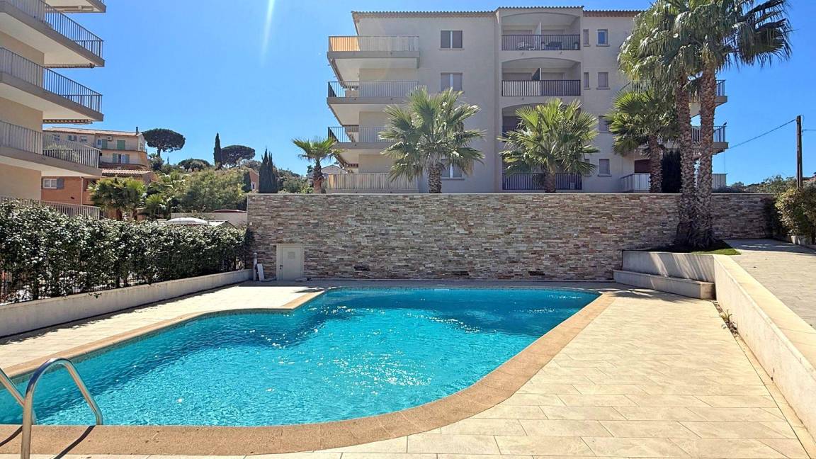 49 M² Apartment ∙ 2 Bedrooms ∙ 6 Guests - Sainte-Maxime