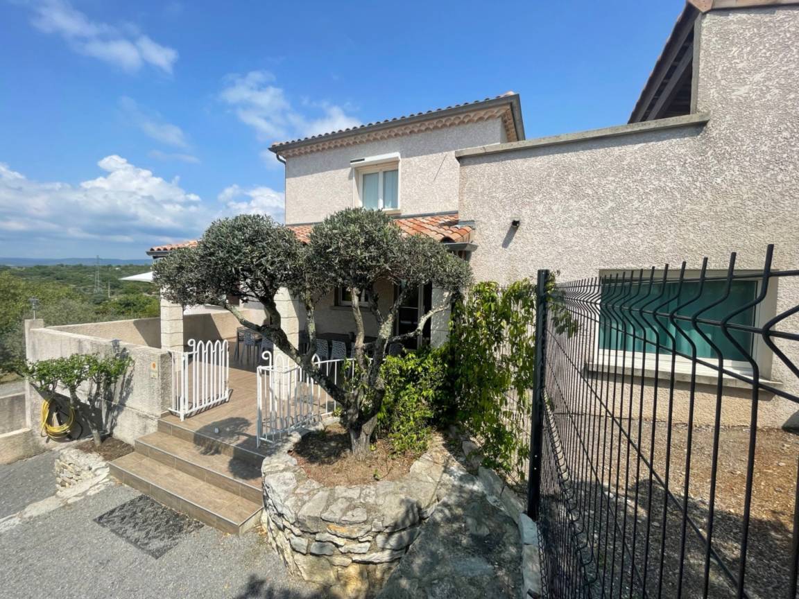160 M² Cottage ∙ 4 Bedrooms ∙ 10 Guests - Ardèche