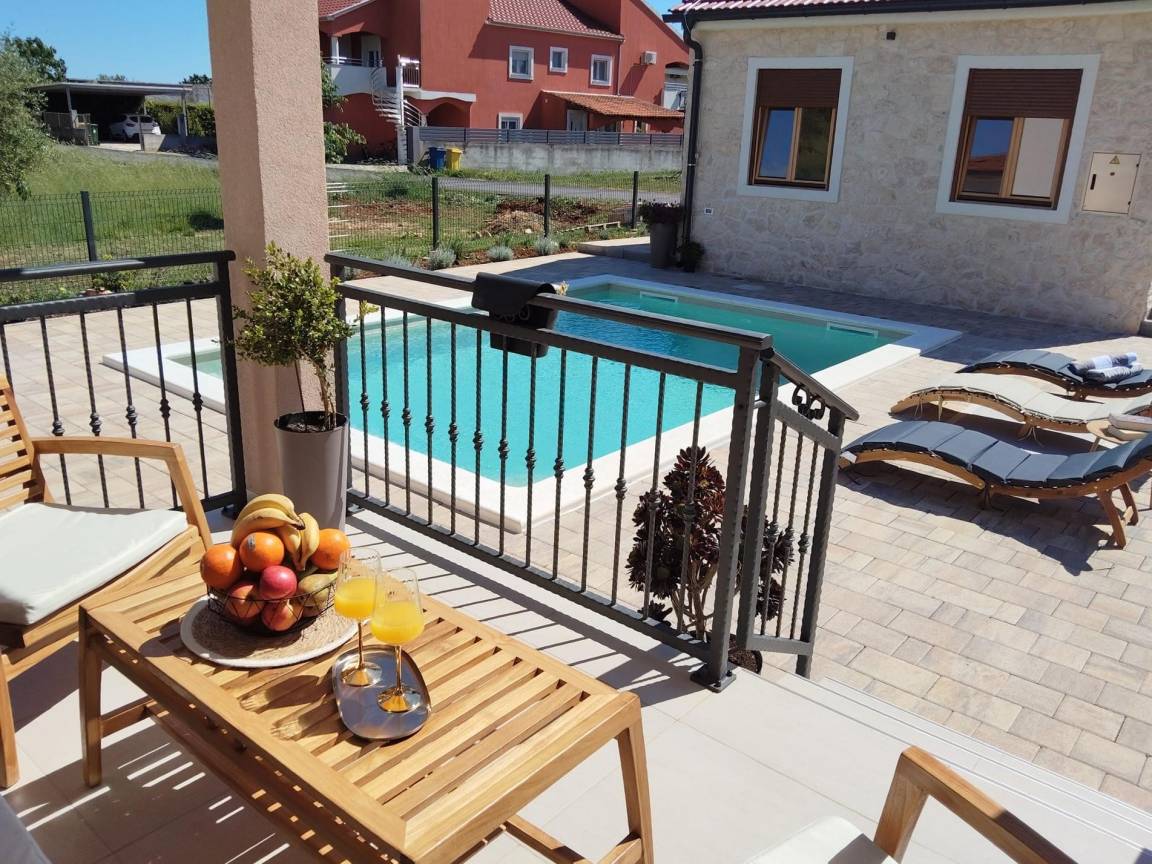 71 M² Maison De Vacances ∙ 3 Chambres ∙ 6 Personnes - Bibinje