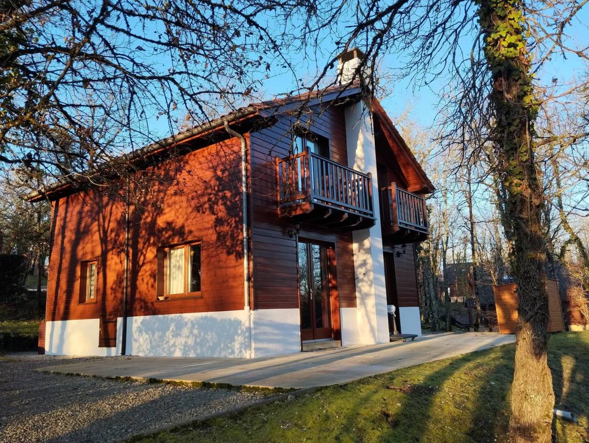 74 M² Maison De Vacances ∙ 3 Chambres ∙ 6 Personnes - Souillac