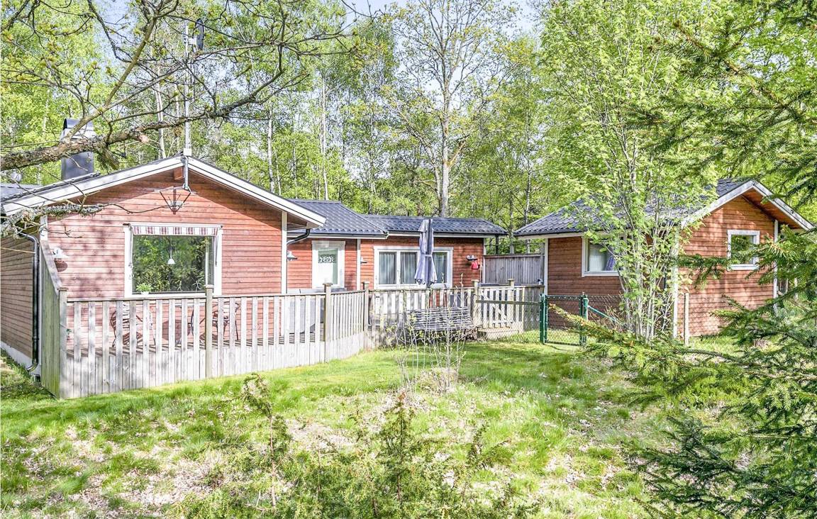 56 M² Hus ∙ 2 Sovrum ∙ 5 Gäster - Perstorp