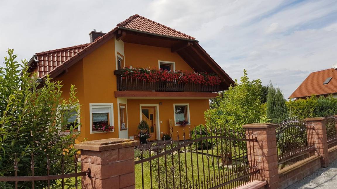 54 M² Huoneisto ∙ 2 Makuuhuonetta ∙ 5 Vierasta - Budziszyn
