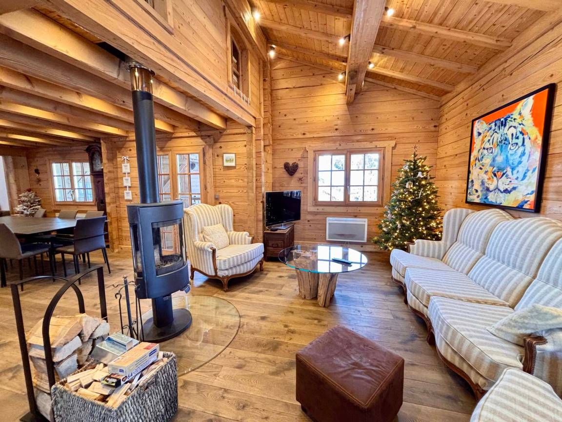 215 M² Chalet ∙ 6 Chambres ∙ 12 Personnes - Hauteluce