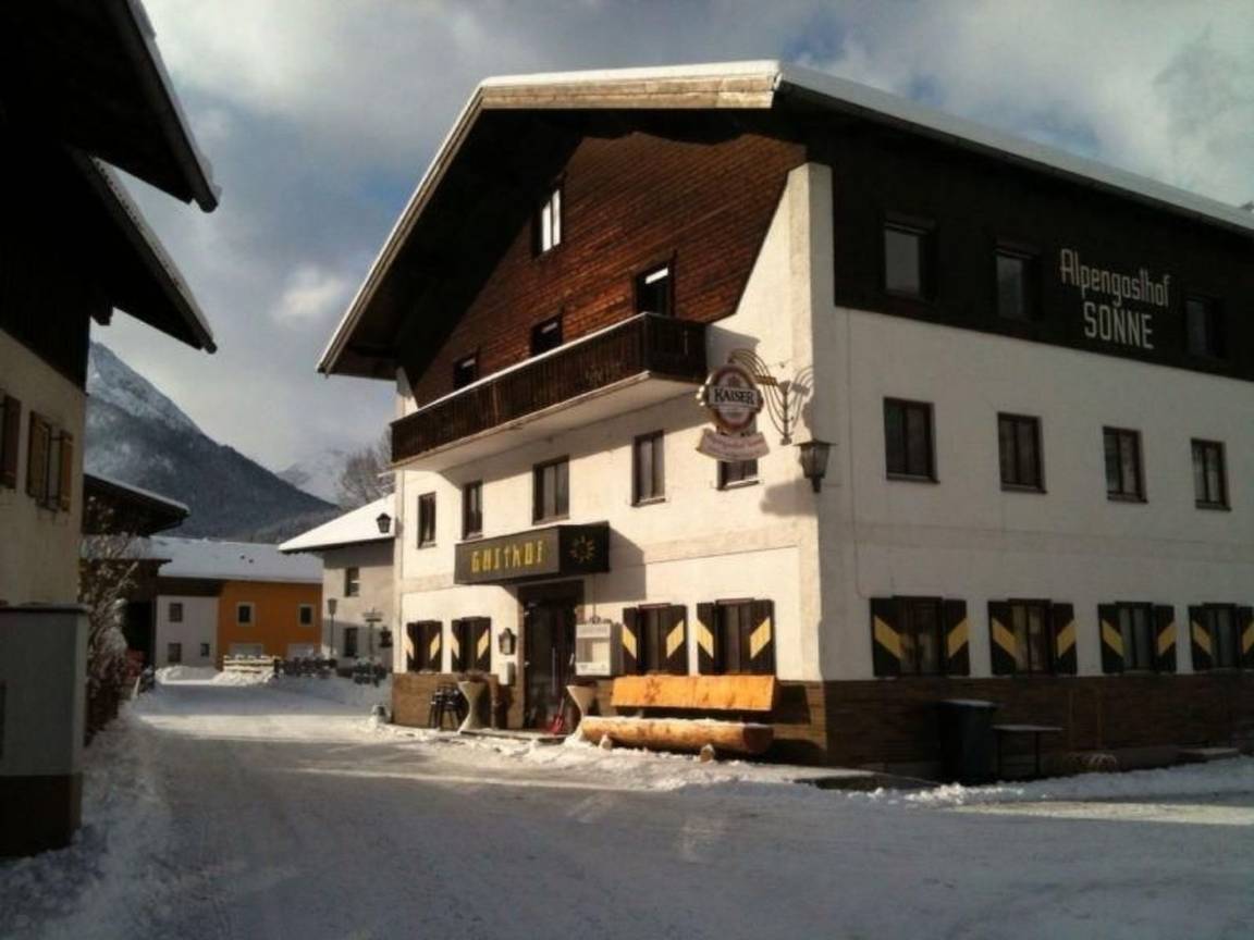 750 M² Ferienhaus ∙ 16 Schlafzimmer ∙ 39 Gäste - Tannheimer Tal