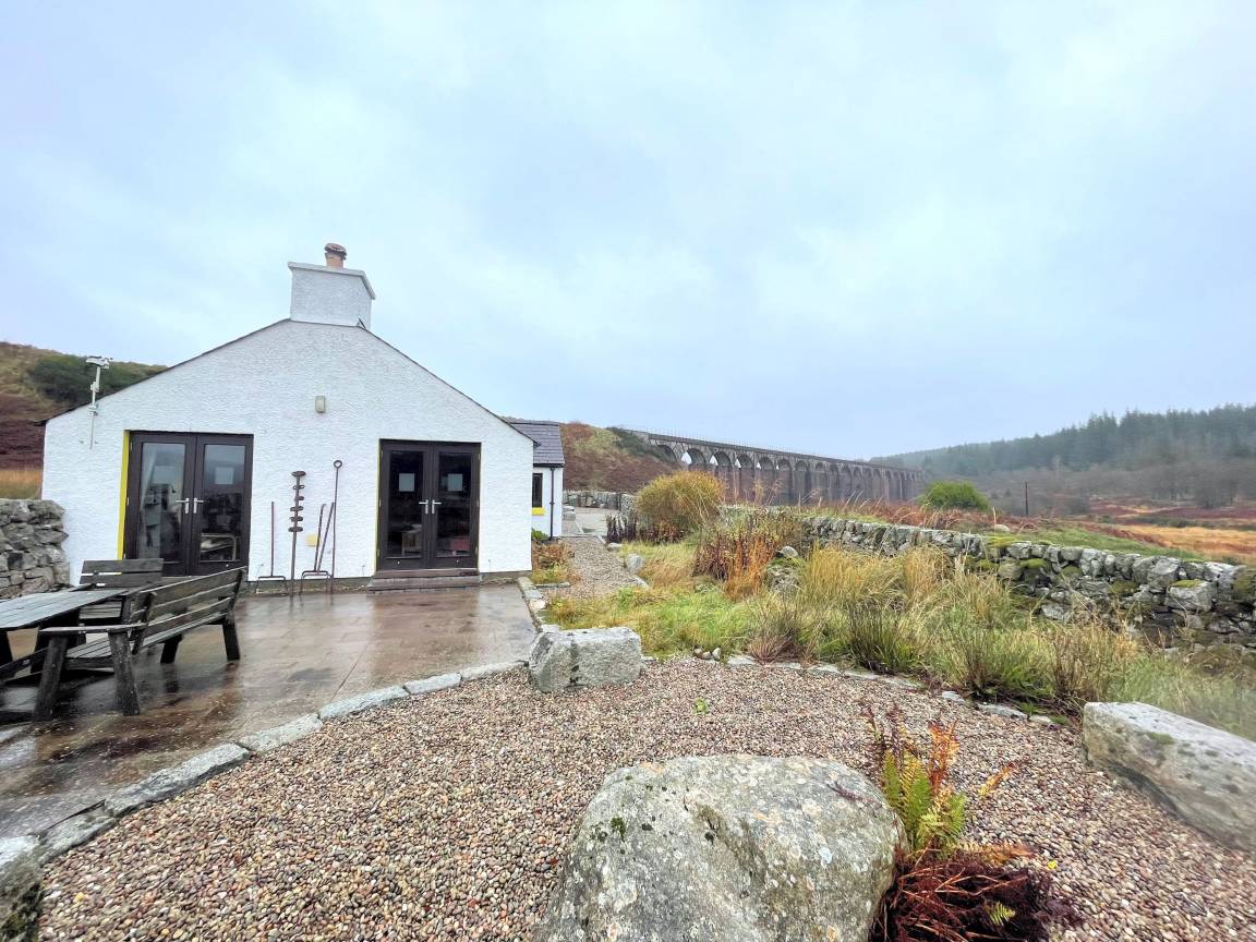 93 M² House ∙ 3 Bedrooms ∙ 6 Guests - Gatehouse of Fleet