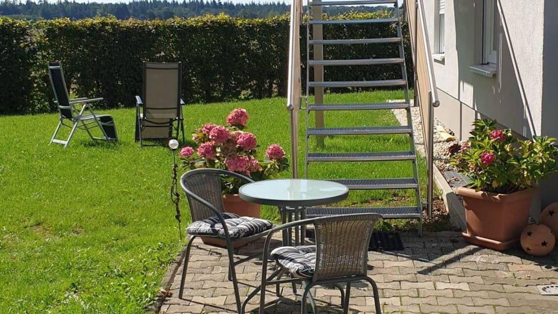 50 M² Ferienwohnung ∙ 1 Schlafzimmer ∙ 2 Gäste - Klausen