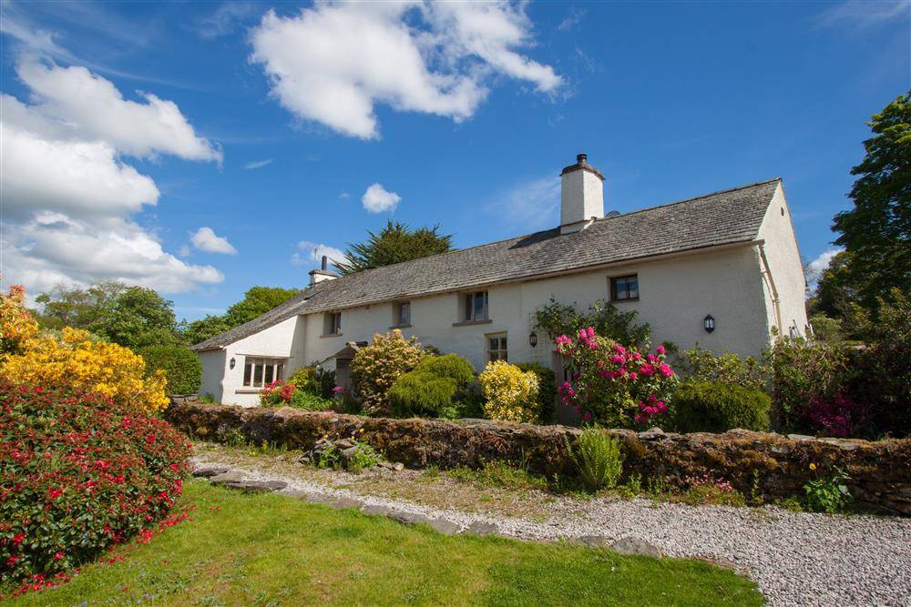 Cottage ∙ 4 Bedrooms ∙ 8 Guests - Windermere