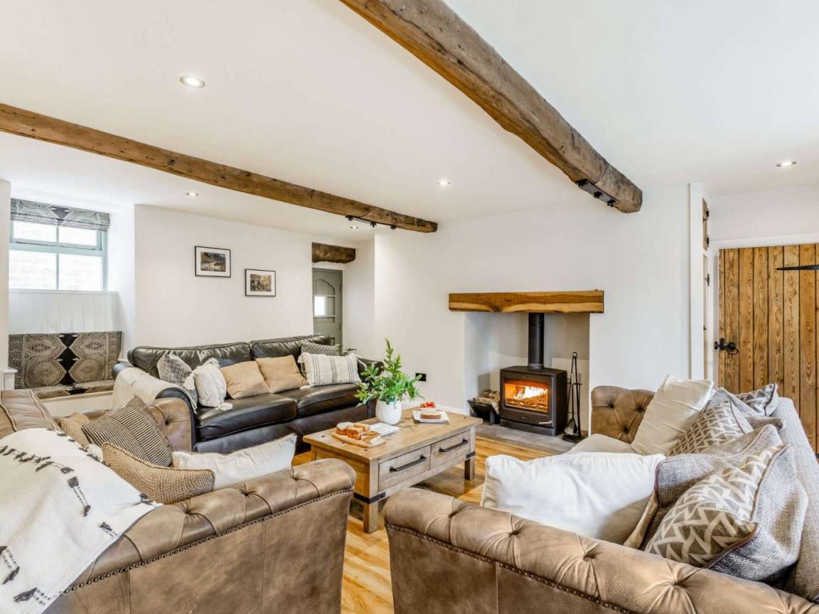 Cottage ∙ 3 Bedrooms ∙ 6 Guests - Haworth