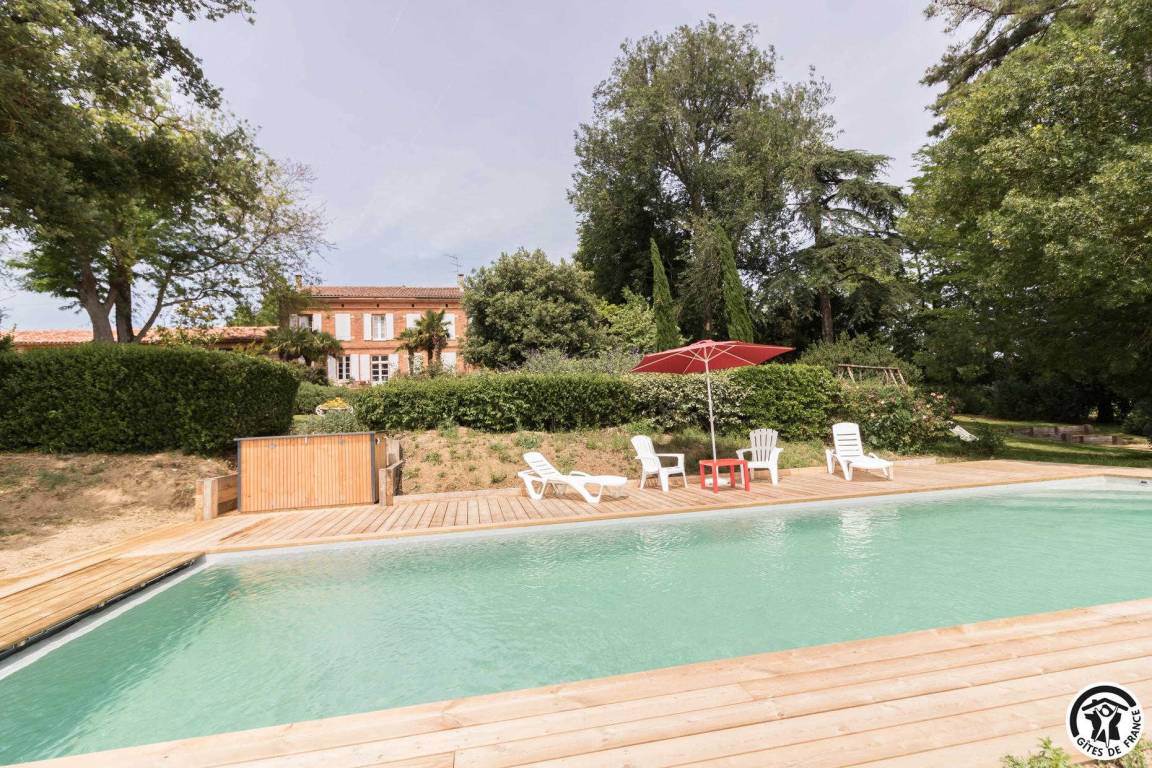 160 M² Gîte ∙ 4 Chambres ∙ 8 Personnes - Haute-Garonne