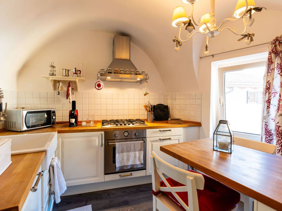 75 M² Ferienhaus ∙ 1 Schlafzimmer ∙ 4 Gäste - Ventimiglia