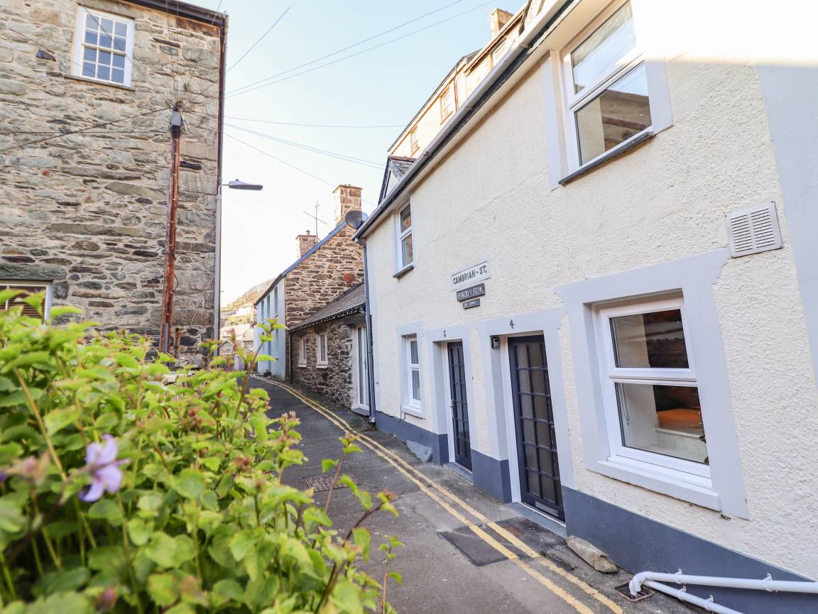 Cottage ∙ 3 Bedrooms ∙ 5 Guests - Barmouth