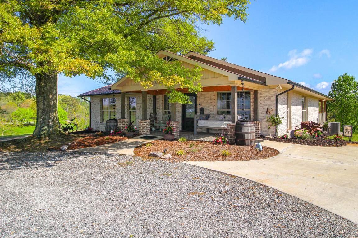 130 M² House ∙ 3 Bedrooms ∙ 7 Guests - Jasper, GA