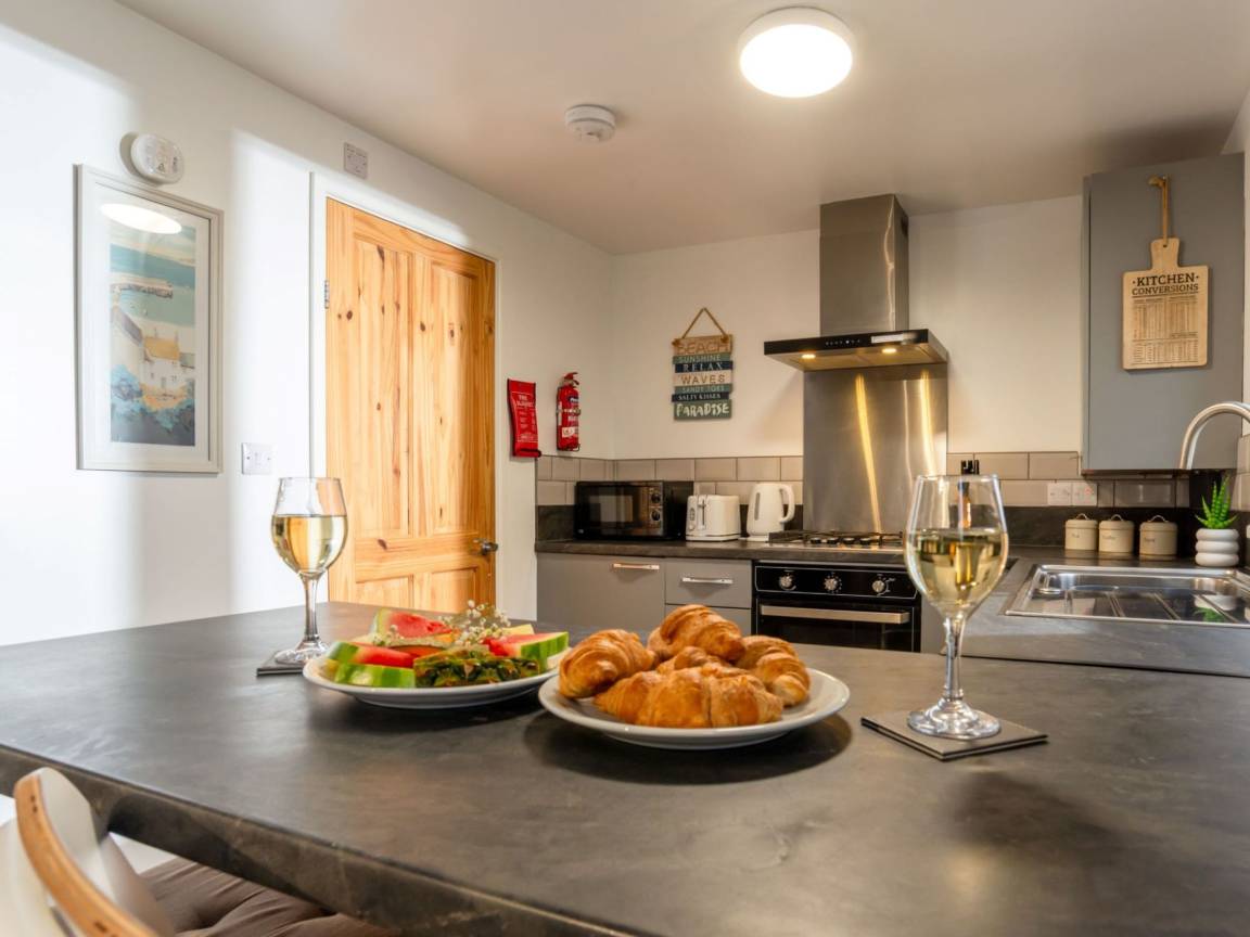 Villa ∙ 1 Bedroom ∙ 4 Guests - Helston