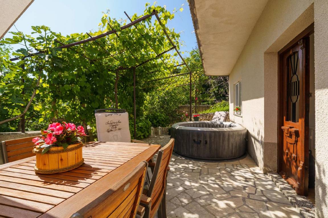 70 M² Appartamento ∙ 2 Camere Da Letto ∙ 4 Ospiti - Klenovica