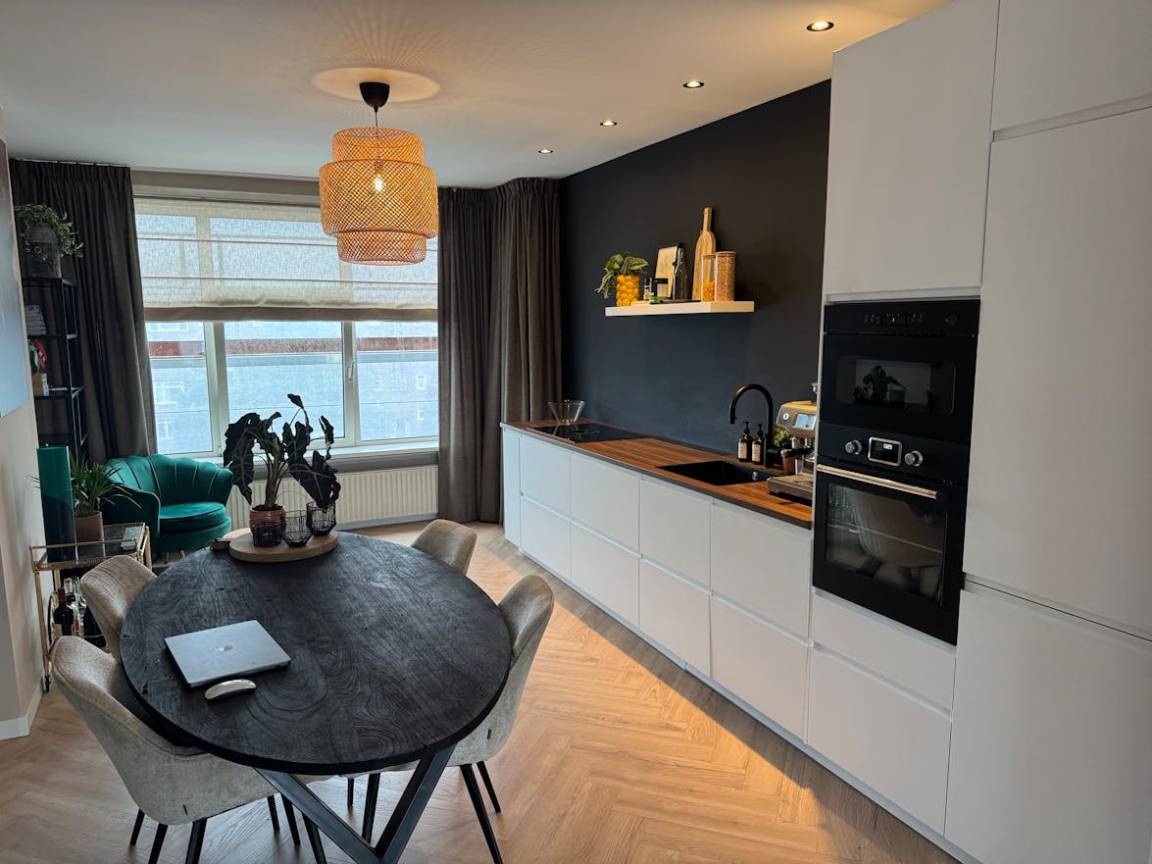 68 M² Apartment ∙ 1 Bedroom ∙ 2 Guests - Schiedam