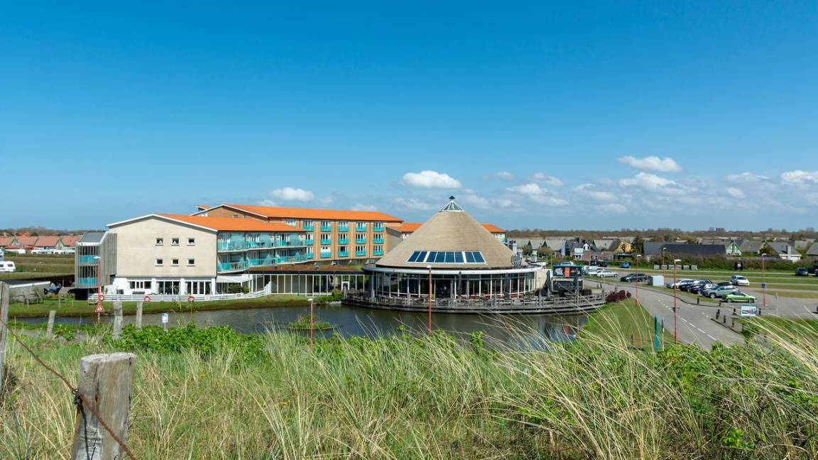 70 M² Apartment ∙ 1 Bedroom ∙ 4 Guests - Julianadorp