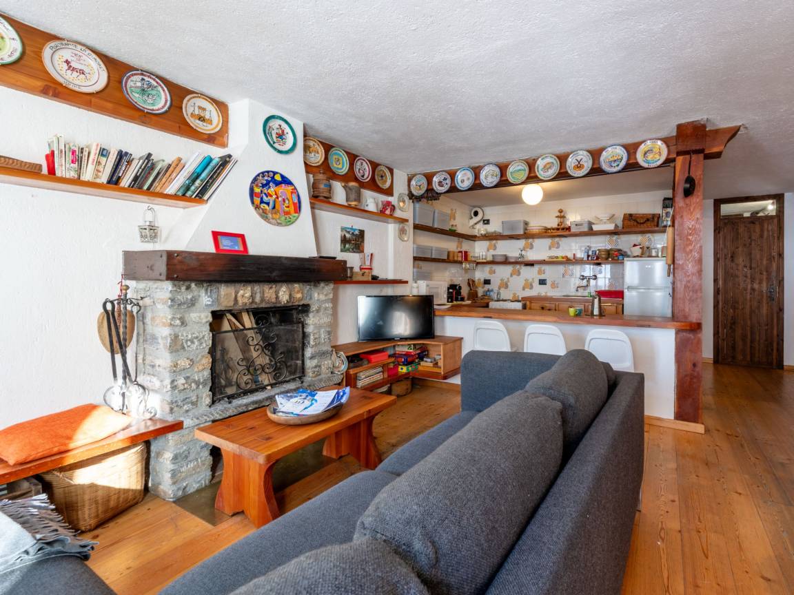 80 M² Casa Vacanza ∙ 1 Camera Da Letto ∙ 7 Ospiti - La Thuile