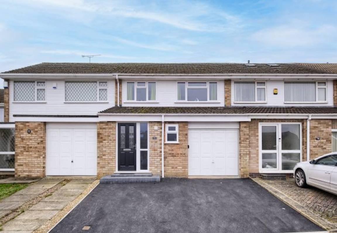 100 M² House ∙ 3 Bedrooms ∙ 5 Guests - Coventry