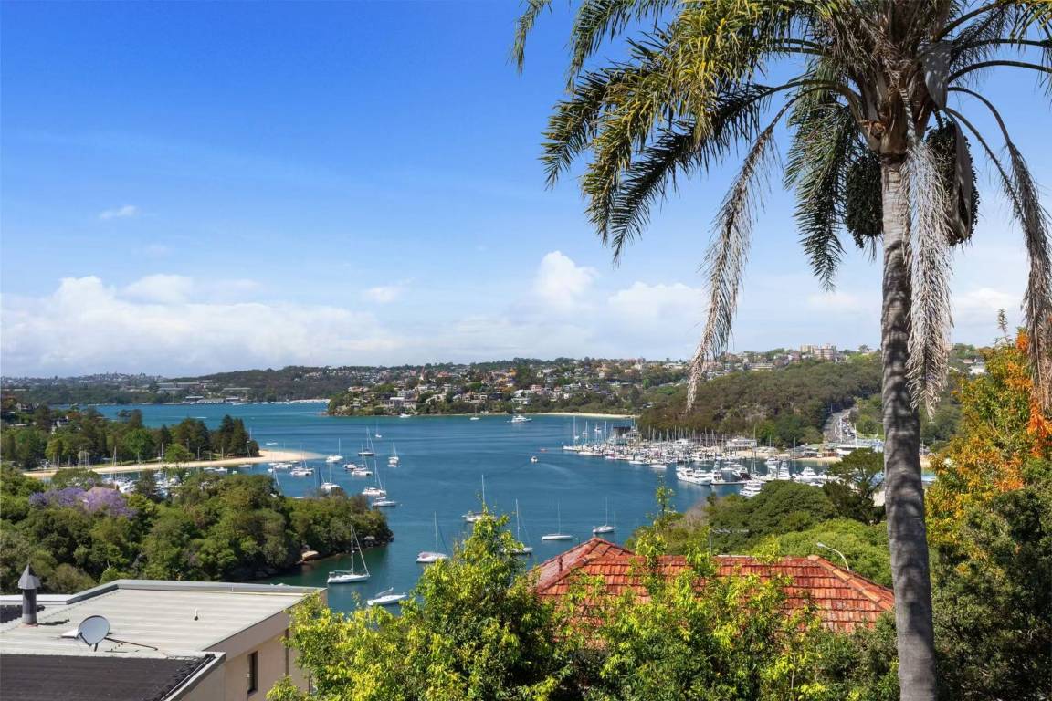 House ∙ 6 Bedrooms ∙ 12 Guests - Dee Why Beach, New South Wales