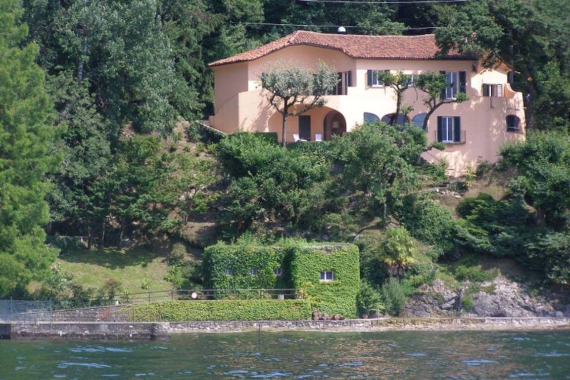 350 M² Villa ∙ 6 Bedrooms ∙ 14 Guests - Lake Maggiore