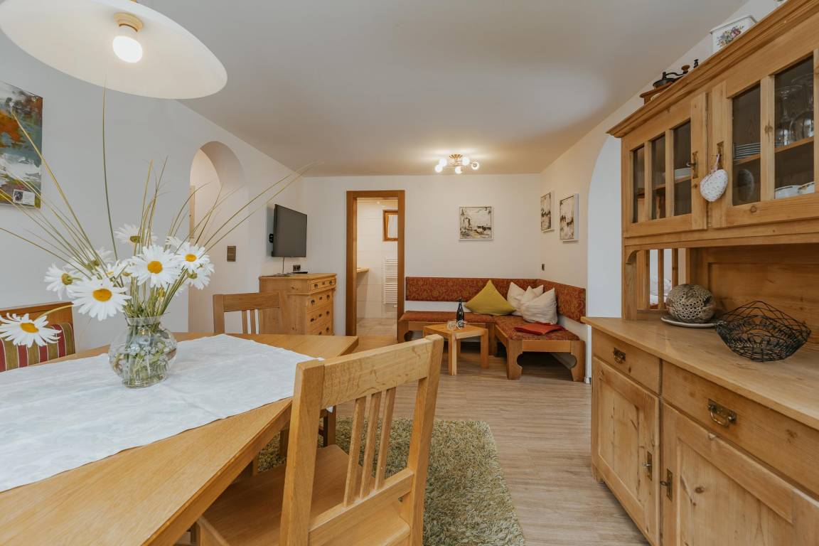 60 M² Ferienwohnung ∙ 2 Schlafzimmer ∙ 4 Gäste - Silbertal