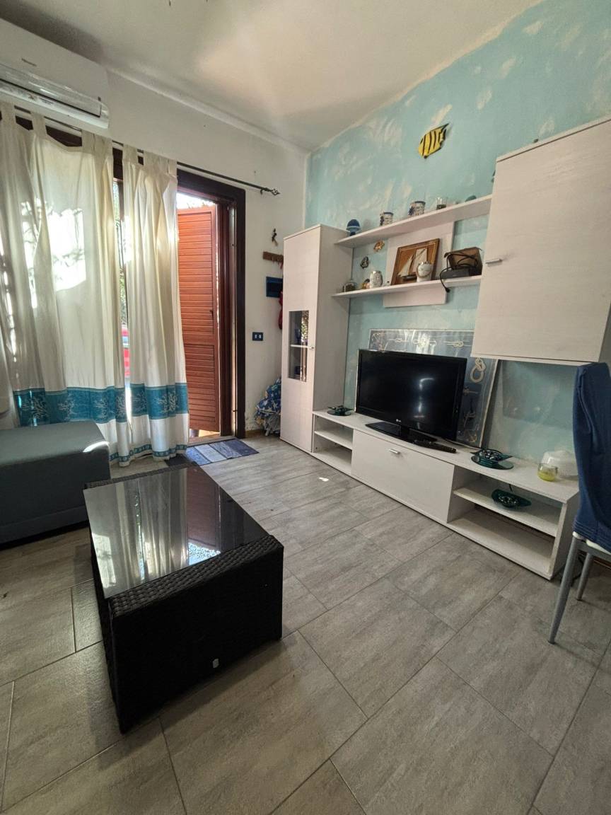 80 M² Ferienhaus ∙ 2 Schlafzimmer ∙ 5 Gäste - Golfo Aranci