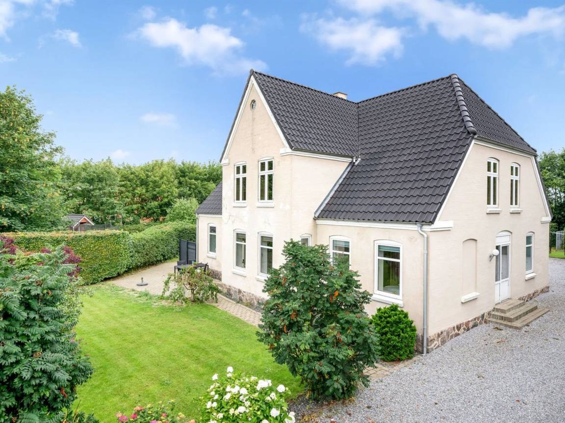 268 M² Ferienhaus ∙ 1 Schlafzimmer ∙ 12 Gäste - Nordsee